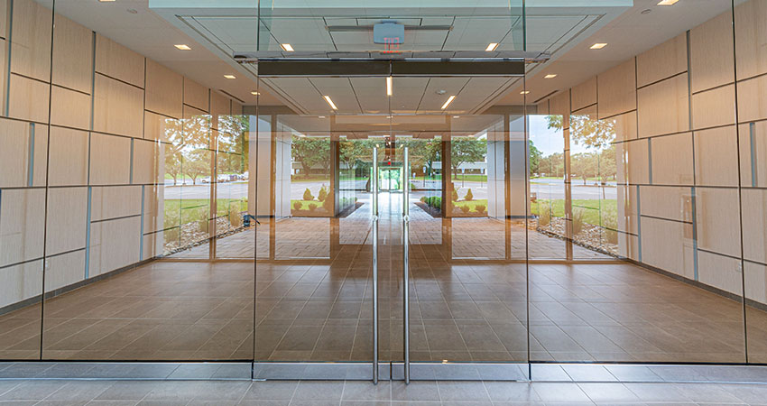 7000 Lincoln Drive R2 Architects